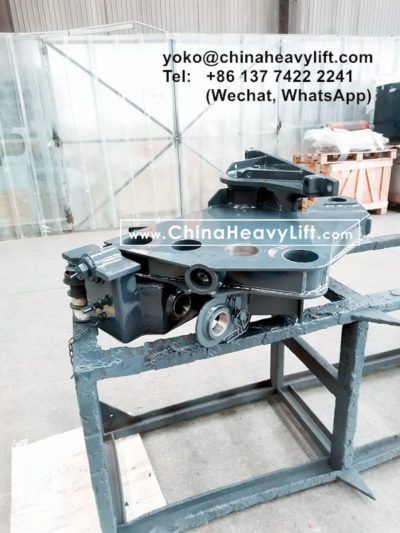 Drawbar + Steering header Swivel arm + Engine power pack + Control ...